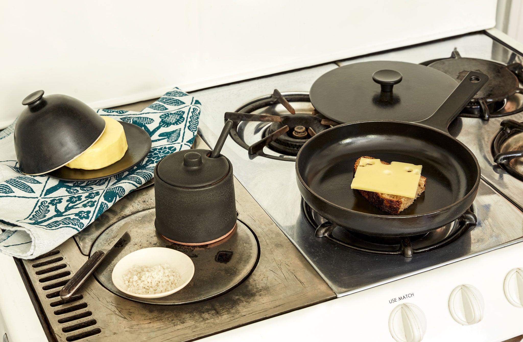 Christiane Perrochon Black Butter Dish – MARCH